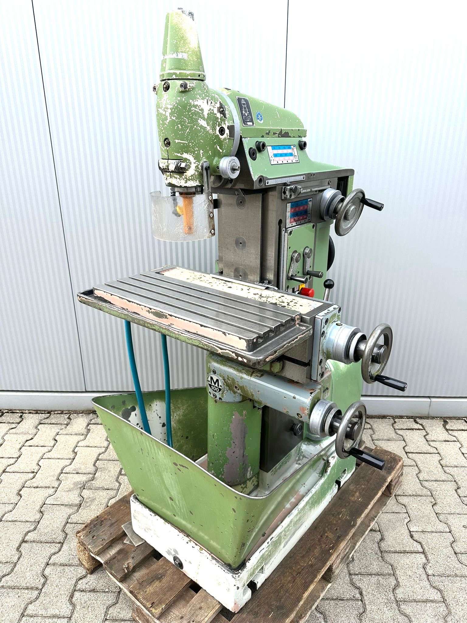 Macmon M100 Universalfräsmaschine gebraucht kaufen P0226954